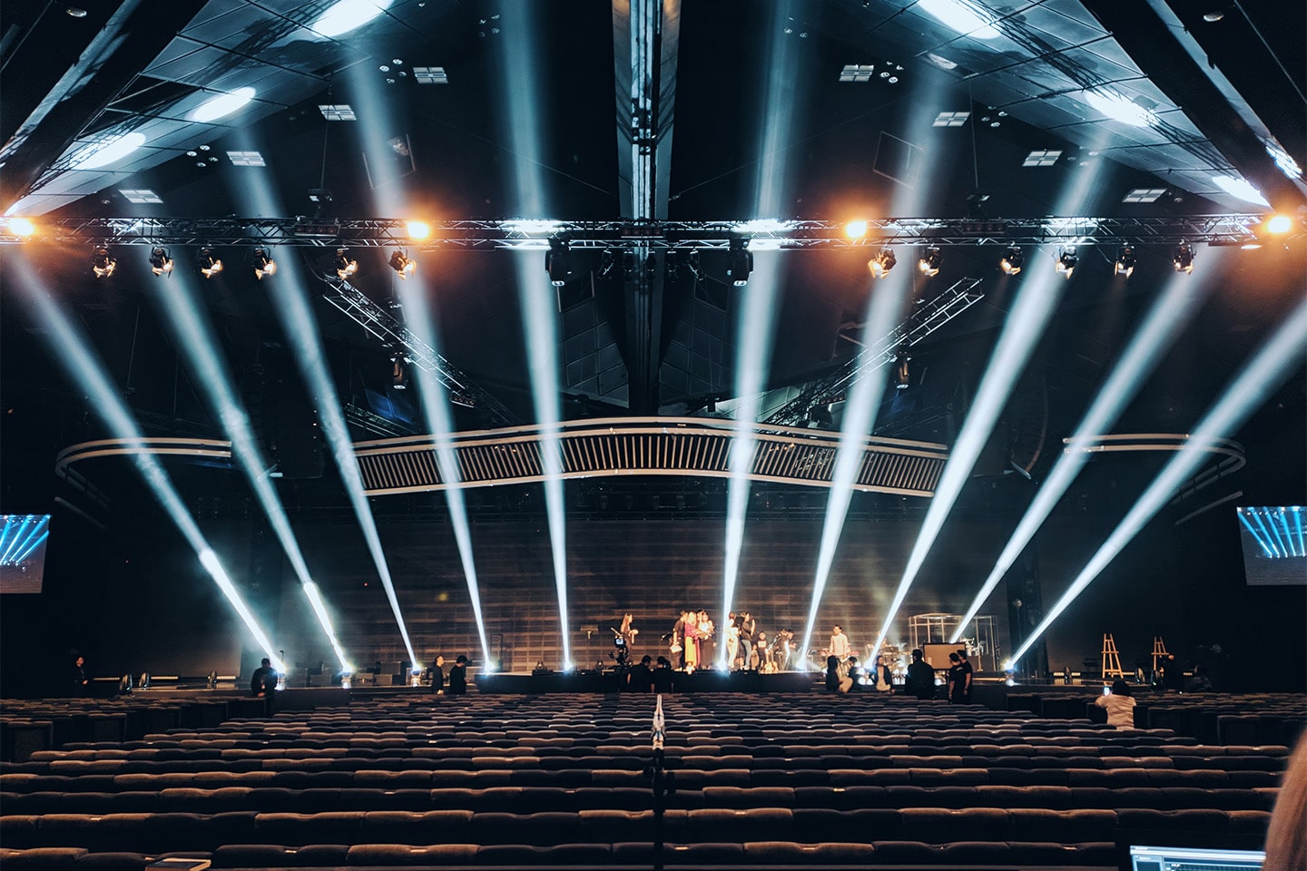 Supervisory Lighting System | *instinctools